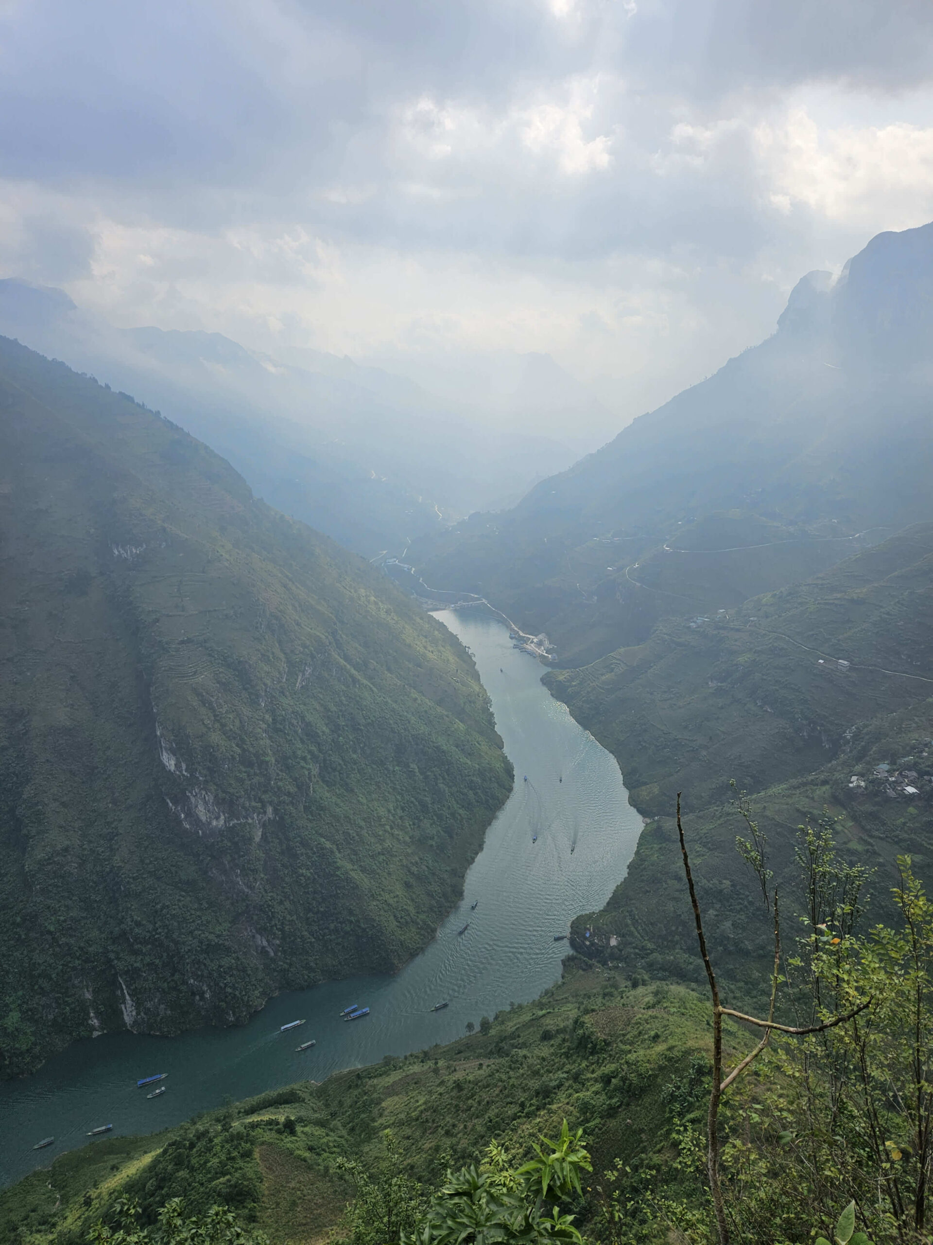 The Ultimate Ha Giang Loop Map - Explore & Capture