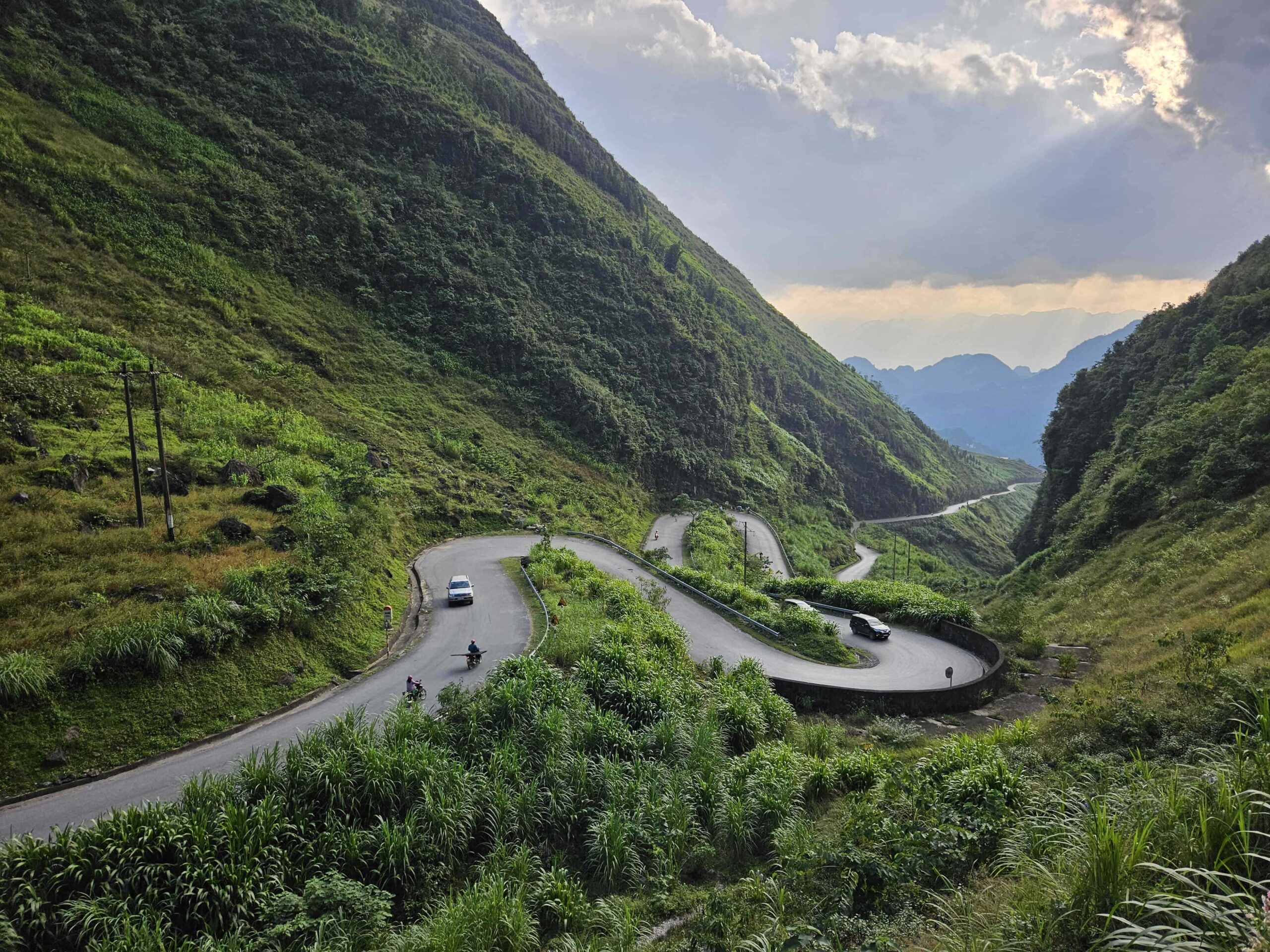 The Ultimate Ha Giang Loop Map - Explore & Capture